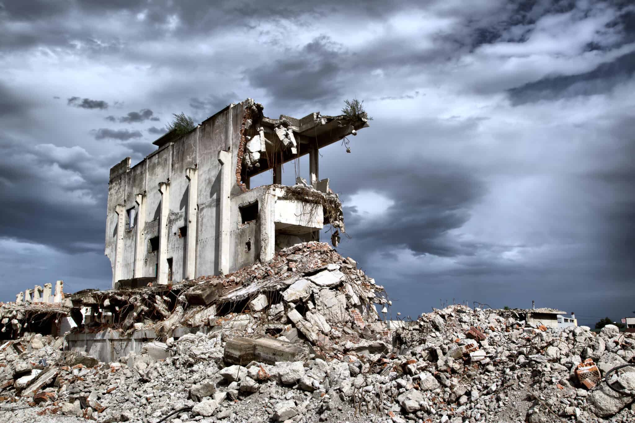 5 Devastating Earthquakes and How They Shook The World Nature's Fury ...