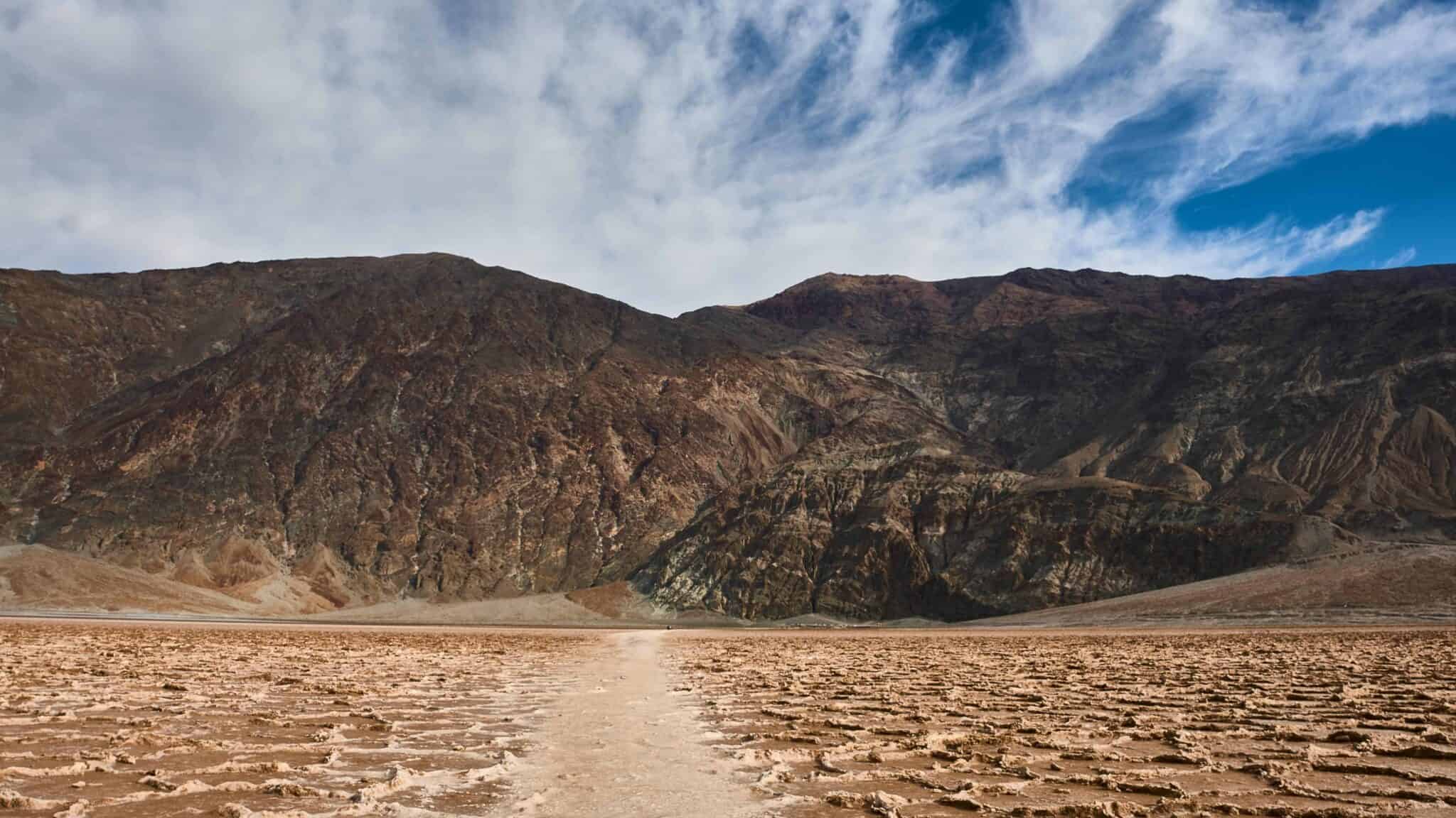 Why Death Valley is the Harshest Climate in the World - Animals Around ...