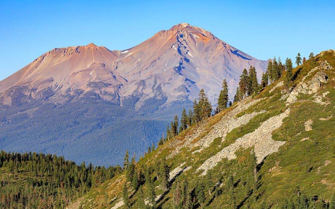 13 Mountains With Mysterious Legends - Animals Around The Globe