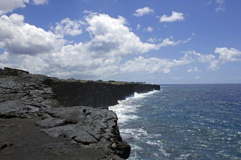14 U.S. Cities Built Near Dormant Volcanoes - Animals Around The Globe